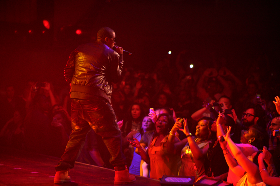 Drake & Friends At Radio City Music Hall (Photos) - Rap Radar