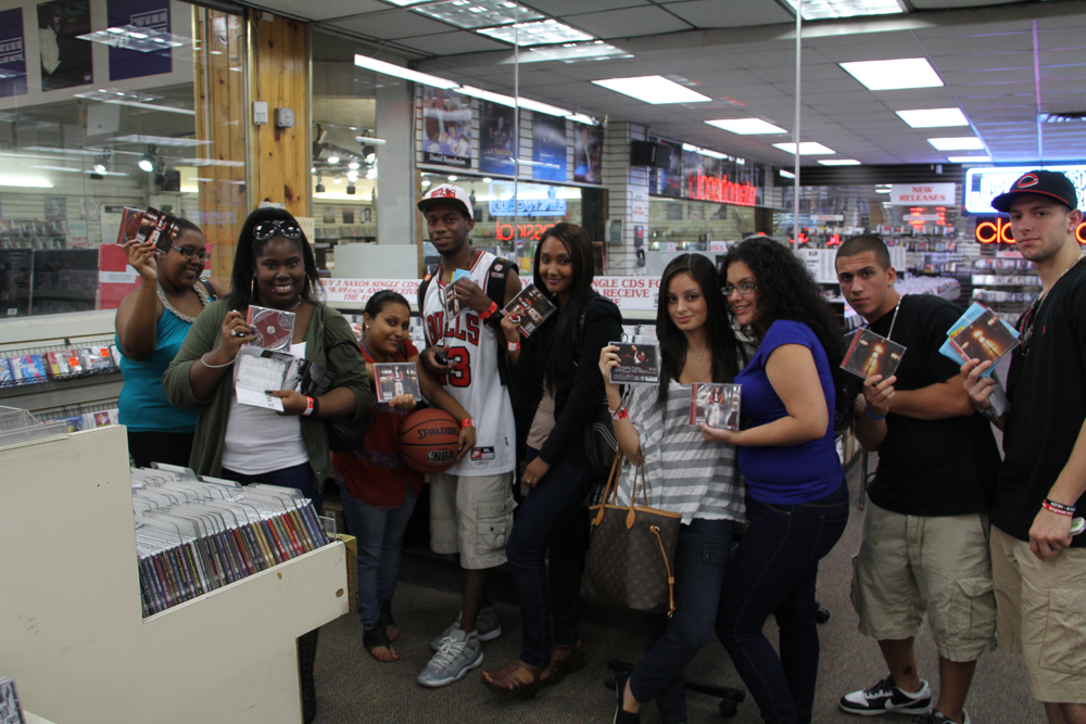 J.Cole Cole World: The Sideline Story Signing - Rap Radar