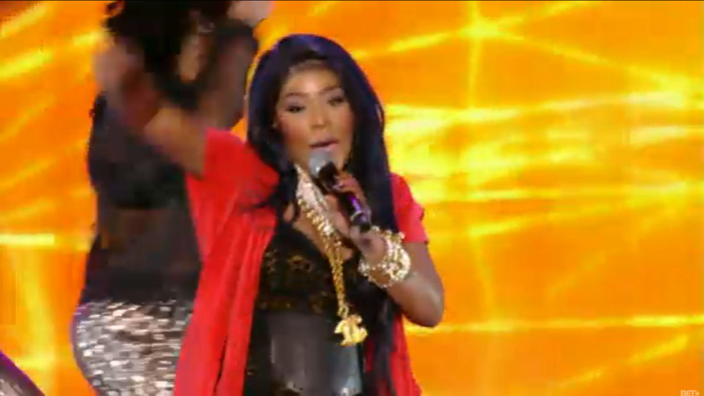 Lil’ Kim, Da Brat, Missy Elliott, Total, & Lady of Rage At Soul Train ...