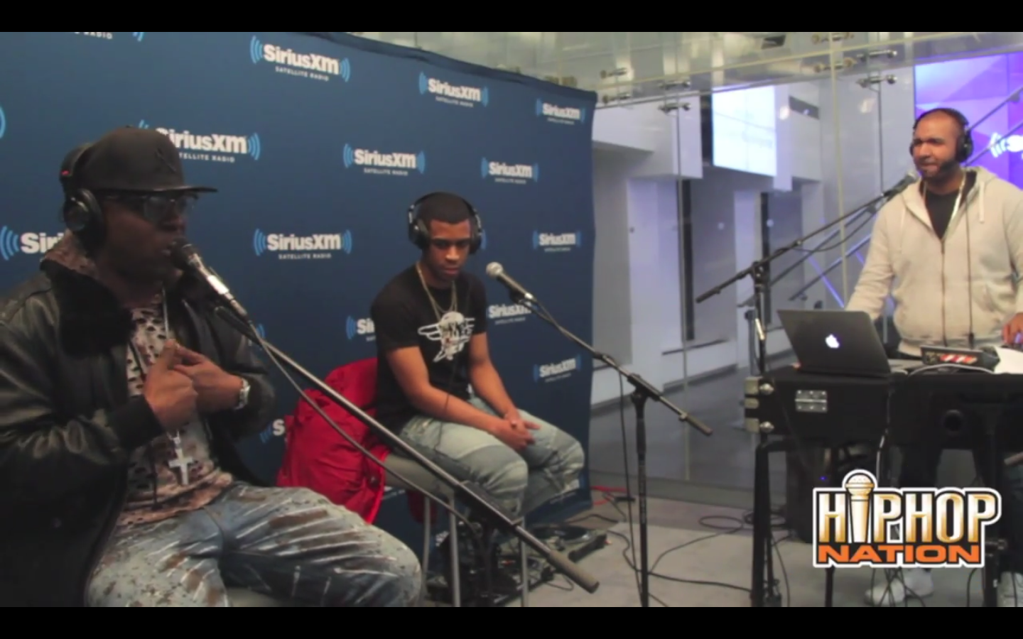Uncle Murda “The Feature Presentation” Freestyle - Rap Radar