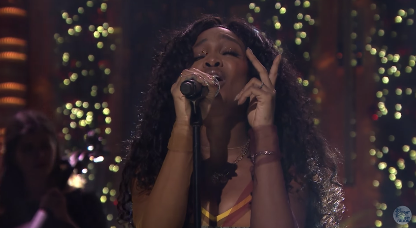 SZA “Supermodel” On ‘The Tonight Show’ - Rap Radar