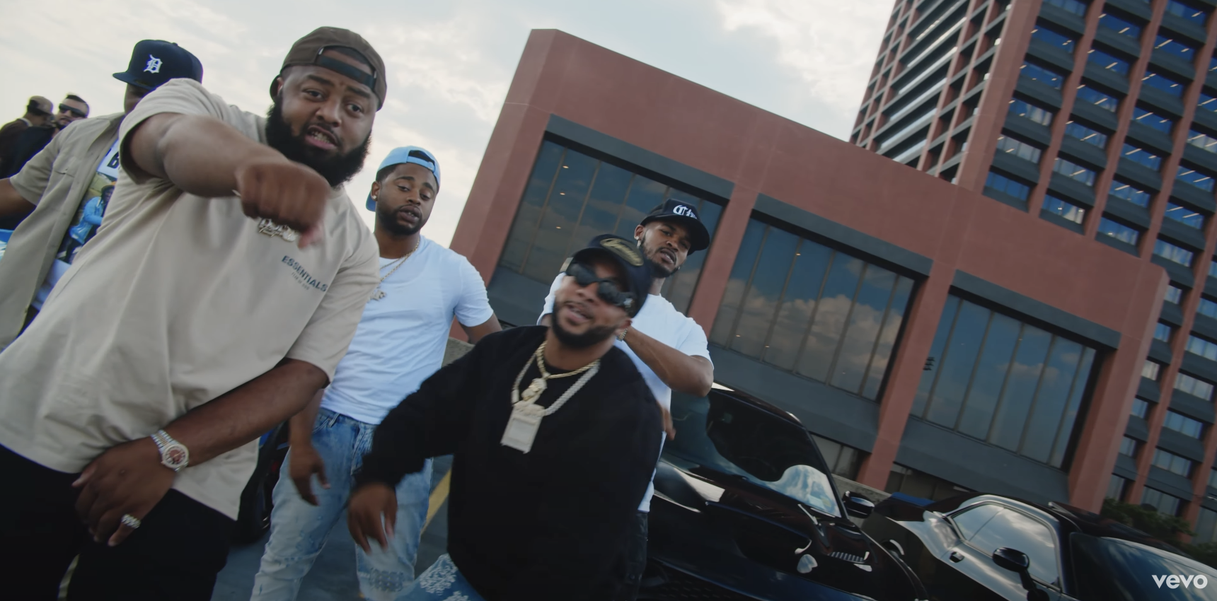 Video: Black Soprano Family, Benny The Butcher, Rick Hyde, ELCamino Ft ...