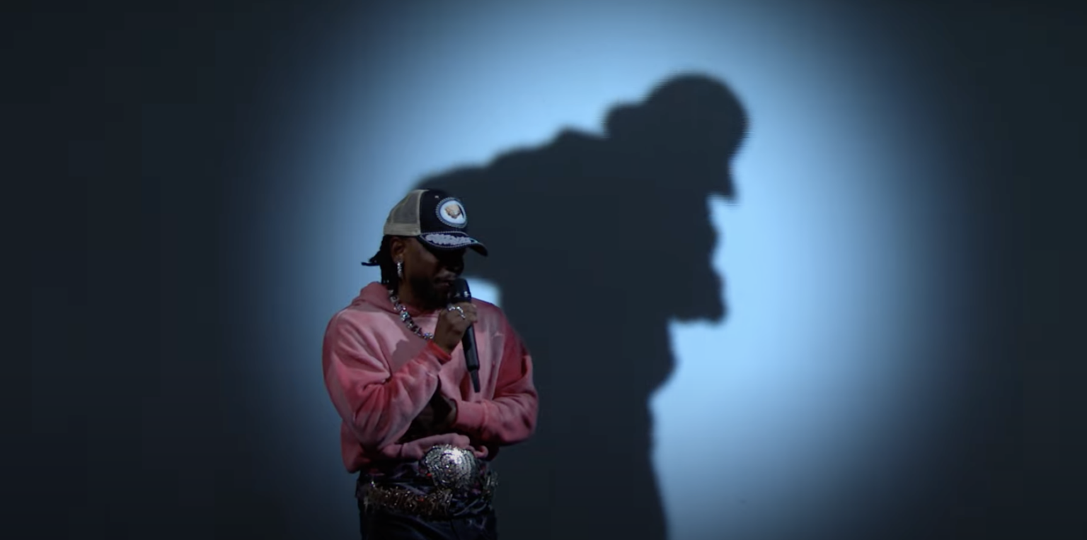Kendrick Lamar Performs “Rich Spirit”, “N95”, & “Father Time” On SNL ...