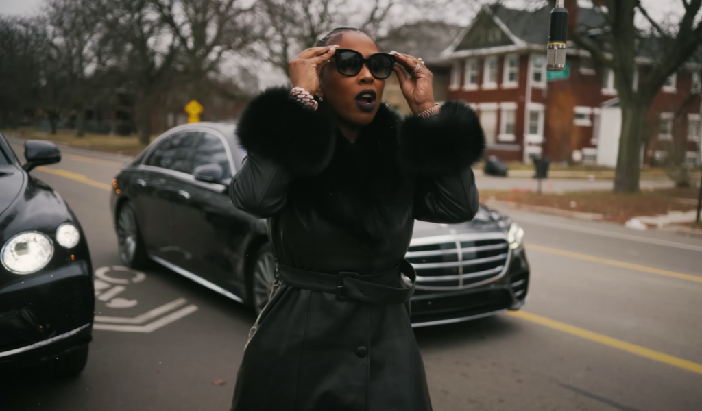 Video: Kash Doll, DJ Drama “Intro” - Rap Radar