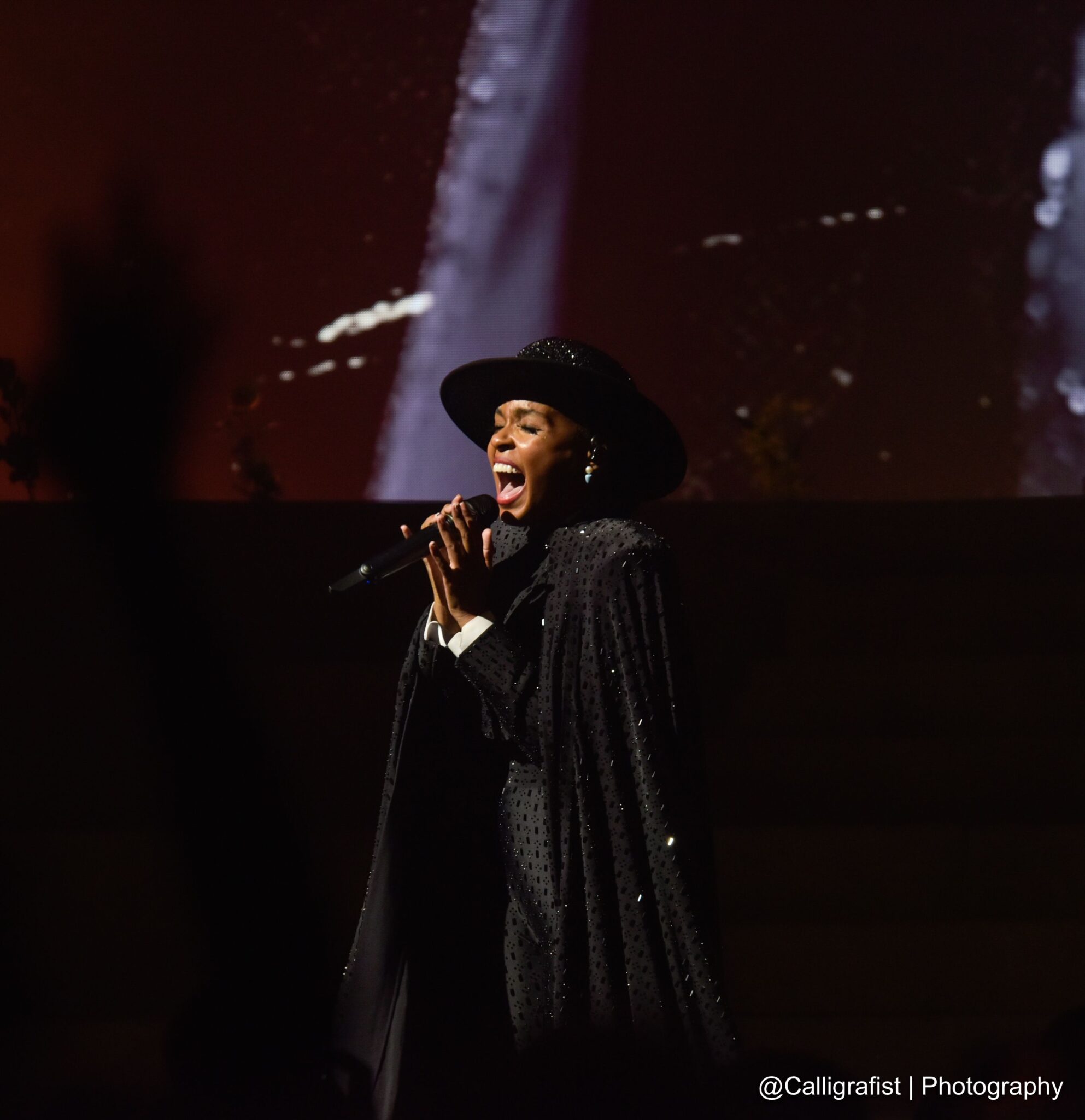 Janelle Monae Brings The Age of Pleasure Tour To Radio City Music Hall ...